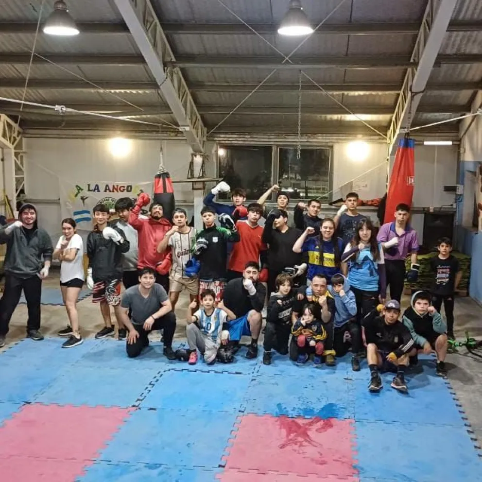 Boxeadores locales dirán presente en la velada de box en la comarca ...